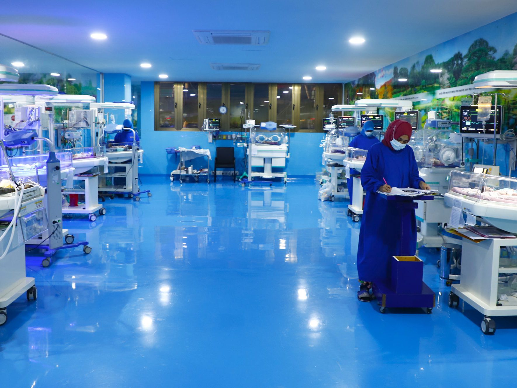 Neonatal Intensive Care Unit (NICU) – Ad-din Medical College Hospital